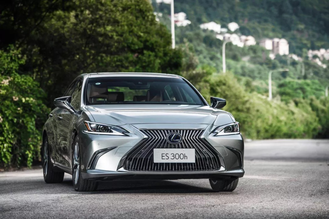 es300h雷克萨斯报价表,雷克萨斯es300报价,雷克萨斯es350报价表_大山谷图库